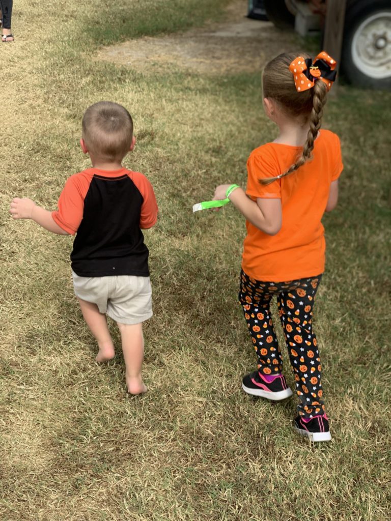 Fall Family Fun at Philips Farms - thisaveragemom